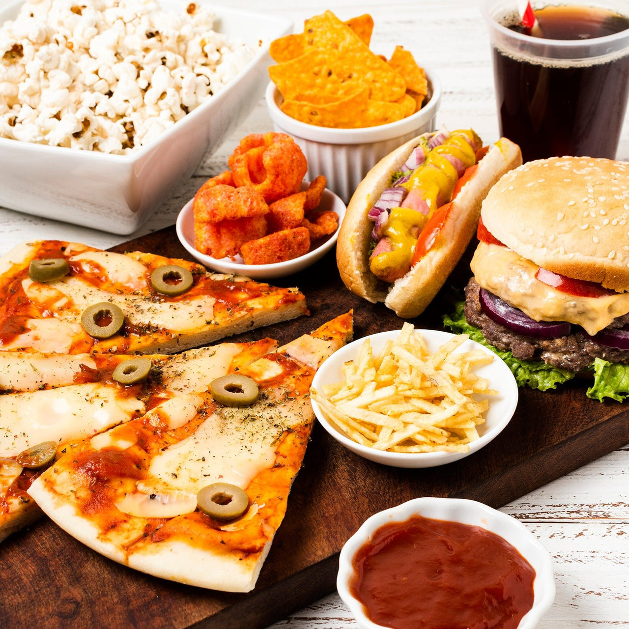 The Link Between Junk Food and Acne – Sole Toscana